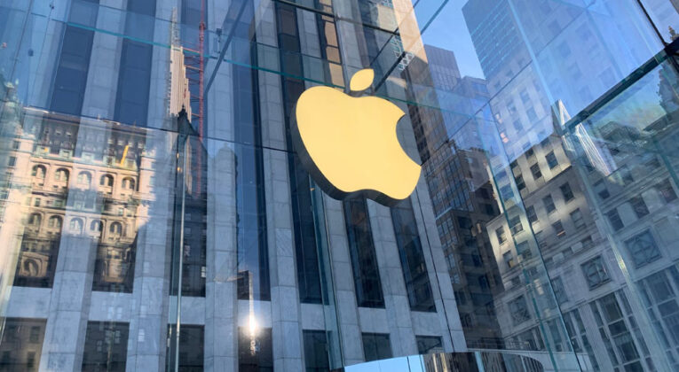 Apple Tests Its Own Chatbot, But It Doesn’t Plan to Release It This ... Apple Tests Its Own Chatbot, But It Doesn’t Plan to Release It This ...